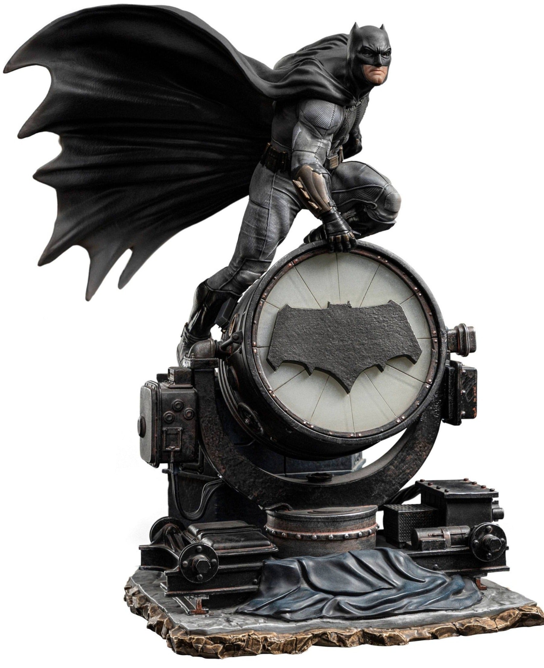 Iron Studios Zack Snyder's Justice League Batman on Bat-Signal 1/10 ...