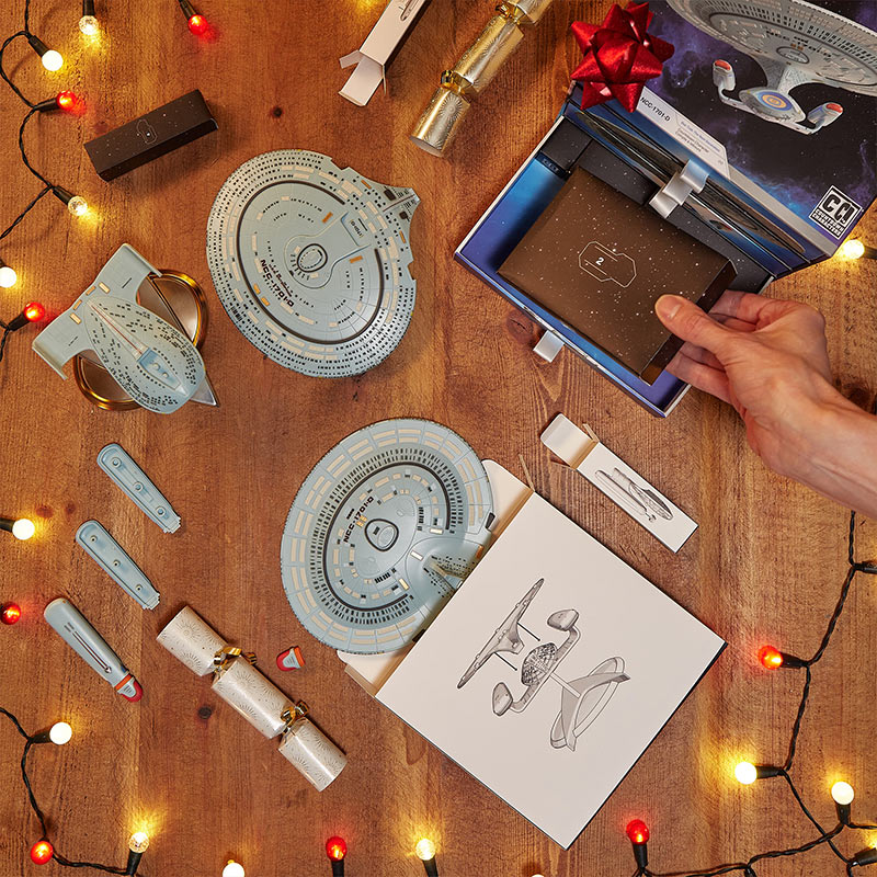 Official Star Trek USS Enterprise (NCC-1701-D) Countdown Character ...